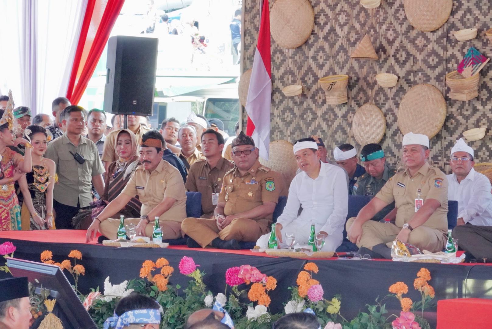 Pj Gubernur Maluku Utara Hadiri Peringatan Hari Desa Nasional 2025 di ... Pj Gubernur Maluku Utara Hadiri Peringatan Hari Desa Nasional 2025 di ...
